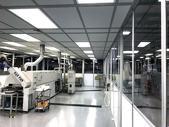 Semi-Hardwall Cleanroom Designers | CleanZones, LLC